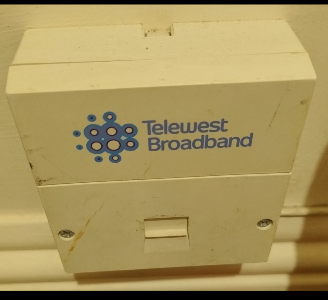 Old Telewest landline socket box | Virgin Media Community - 5592541