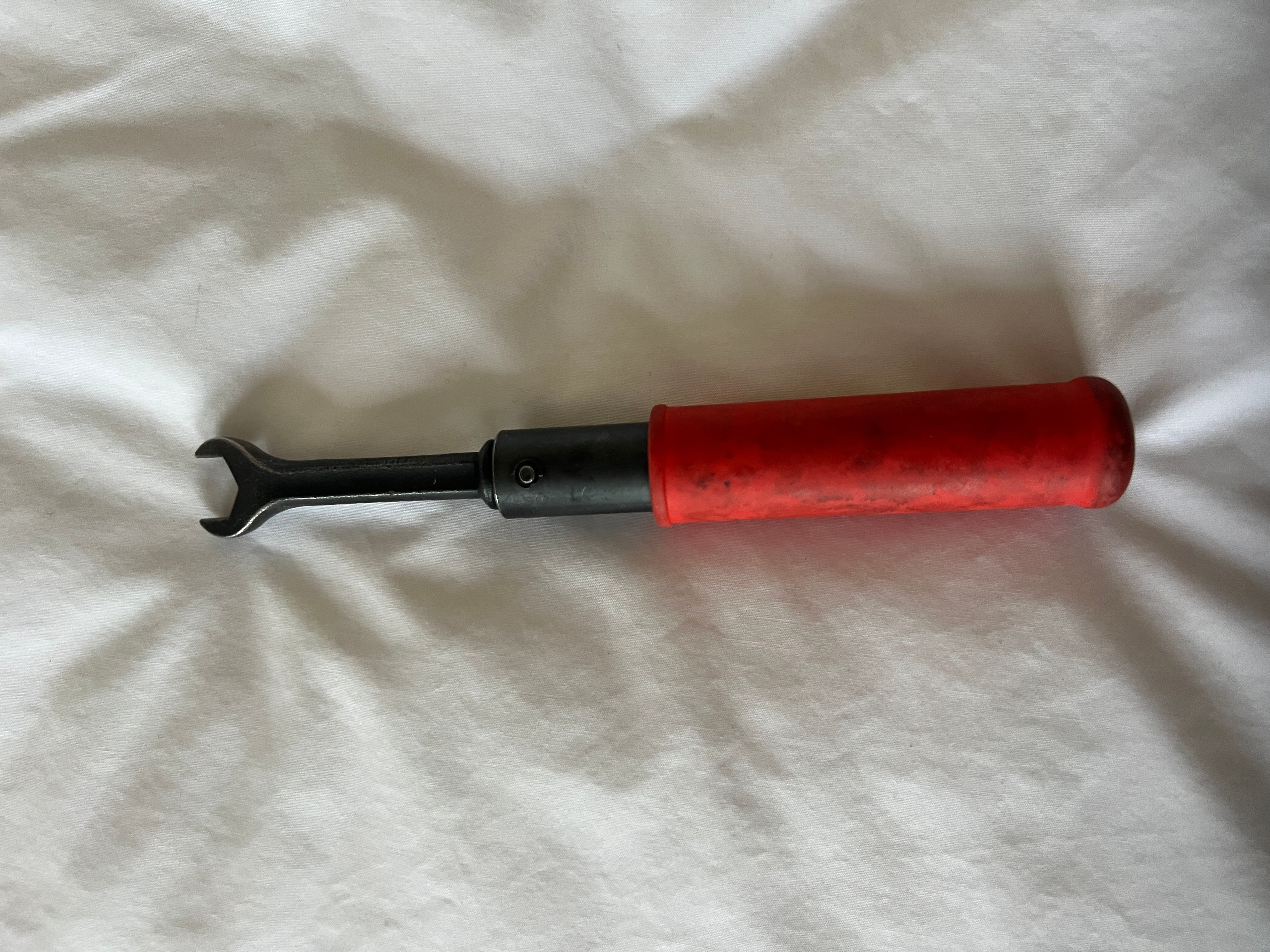 Virgin Media technician left tool behind | Virgin Media Community - 5652052