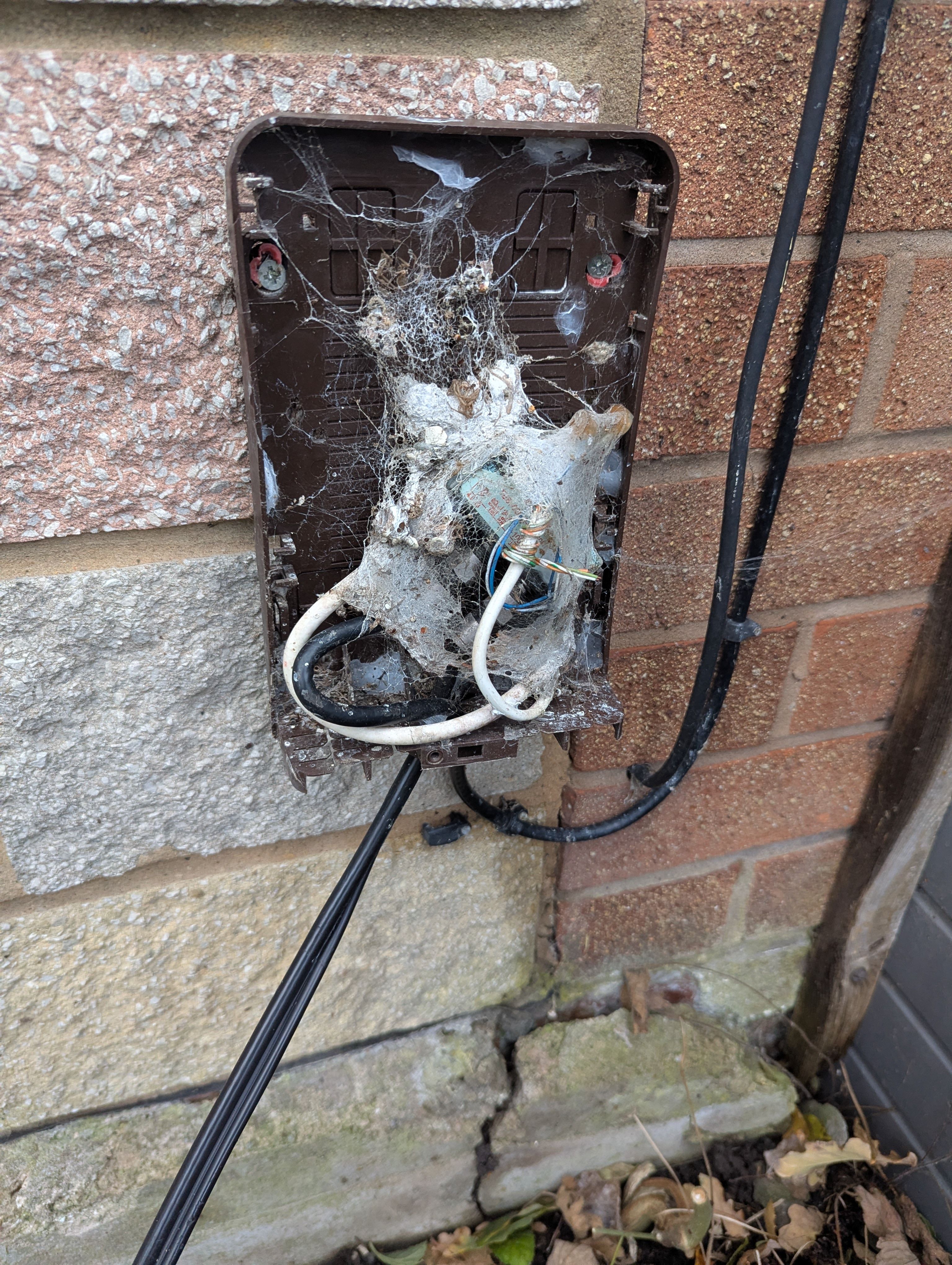 Broken Brown Box on House Exterior | Virgin Media Community - 5682213